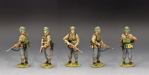 12. SS 'HITLERJUGEND' DIVISION - Standing soldier